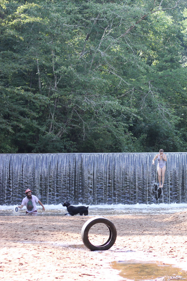 PHOTOS: Summer Spots | Redneck Beach | Arts & Culture | redandblack.com