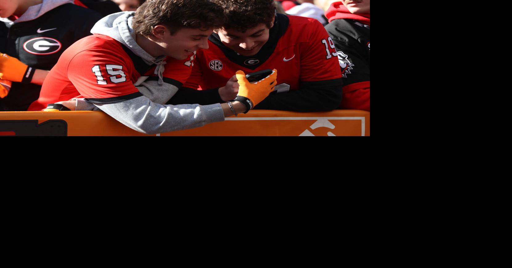 Luke Combs to headline ESPN’s College GameDay in Athens | Arts ...