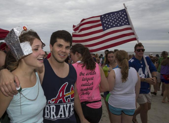 PHOTO GALLERY: Party on Frat Beach | Rbtv | redandblack.com