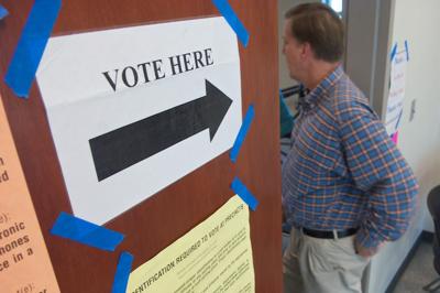 Editorial: Politically uninformed | Opinion | redandblack.com