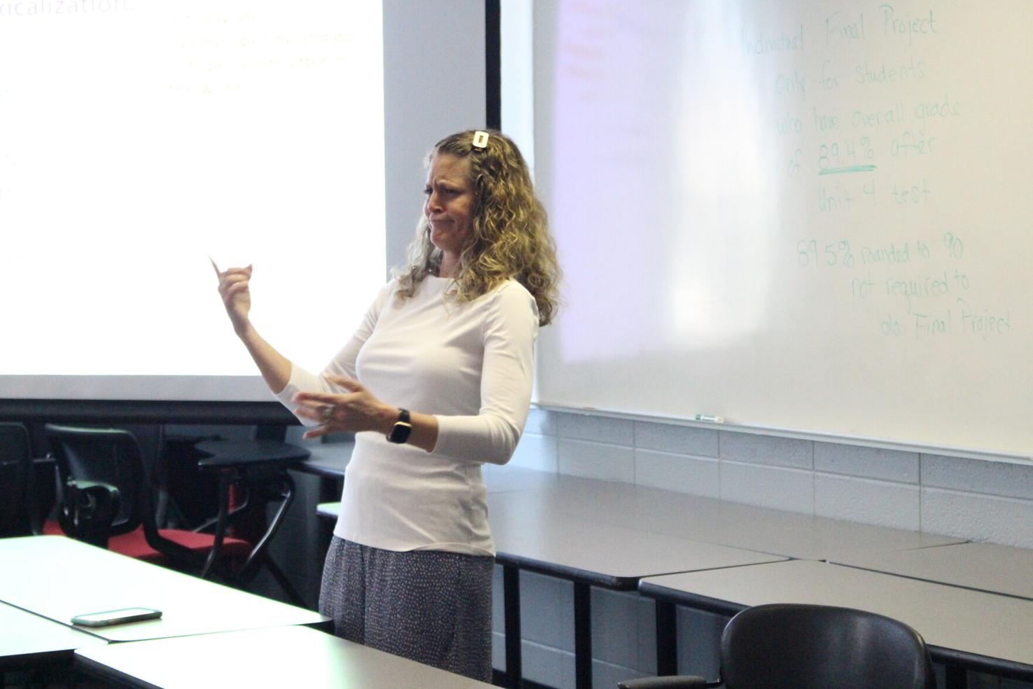 Ignoring the signs: Students, professors feel alienated by sign ...