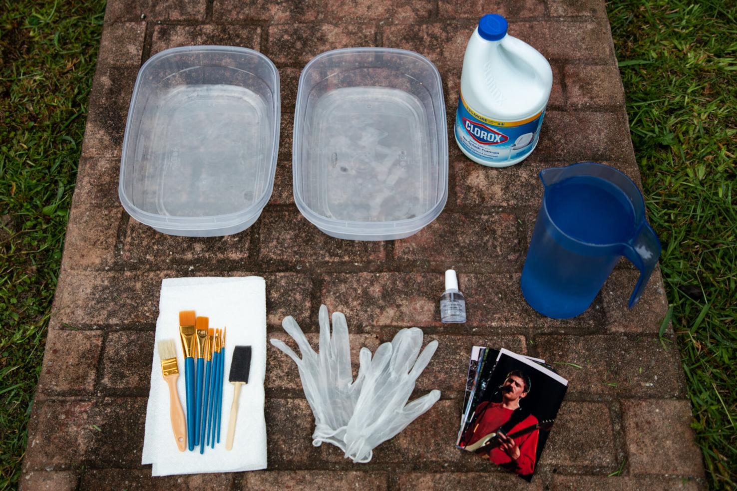 PHOTOS: How to bleach photo prints | Multimedia | redandblack.com