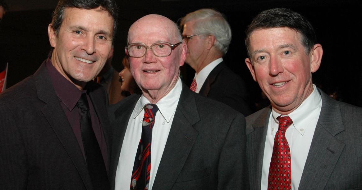 Former Georgia tennis coach Dan Magill dies at age 93 | Georgia Sports ...