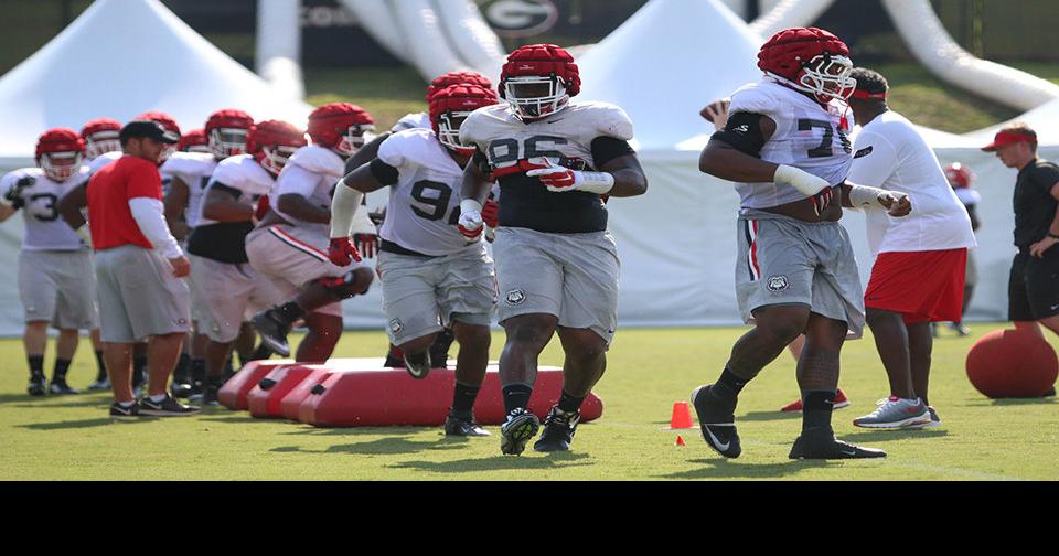 Georgia defensive line uses chain to symbolize unity | Football ...