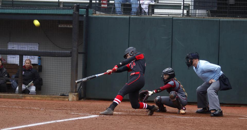 Lacey Fincher shines in versatile role for Georgia softball | Georgia ...