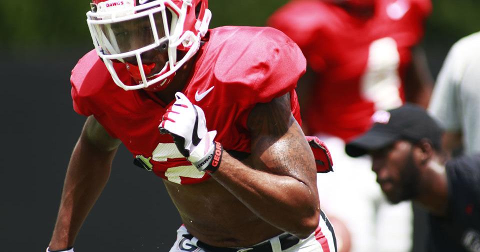 Senior Jayson Stanley working to break into the competition at wide ...