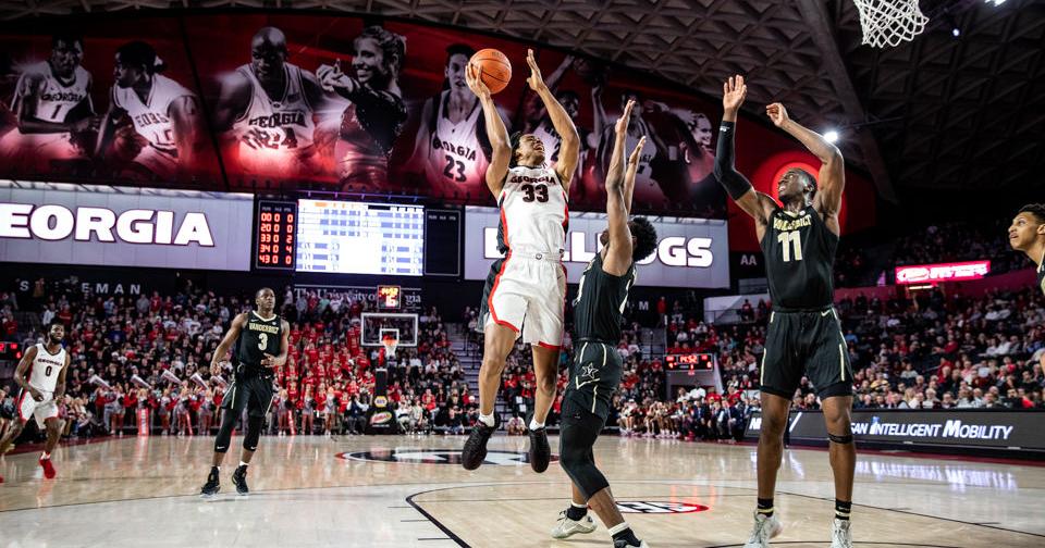 PHOTOS: UGA men's basketball defeats Vanderbilt, 82-63 | Multimedia ...