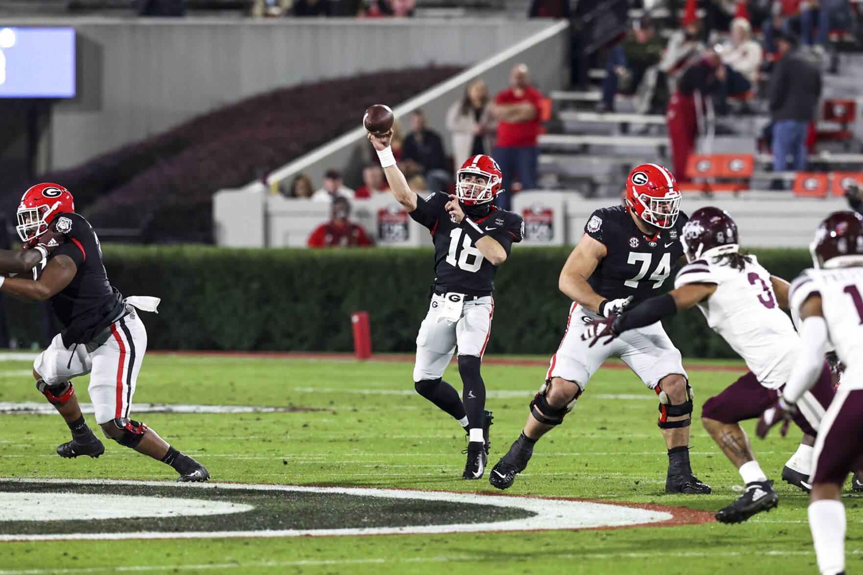 OPINION: Why Georgia football needs to embrace the blackout | Opinion ...