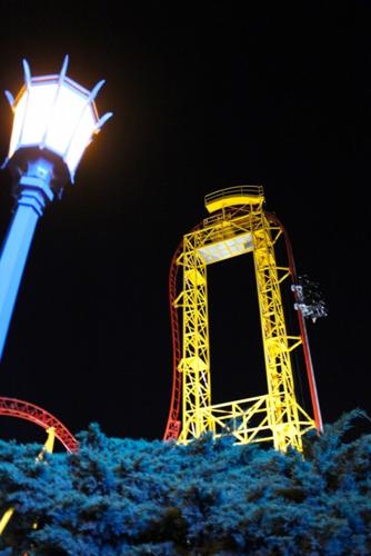 PHOTO GALLERY: UGA Night at Six Flags | Multimedia | redandblack.com
