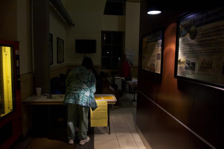 PHOTO GALLERY: Athens Voting | Rbtv | redandblack.com