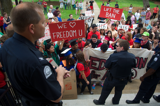 PHOTOS: Undocumented Students Call for Removal of Policy 4.1.6 | Photo ...
