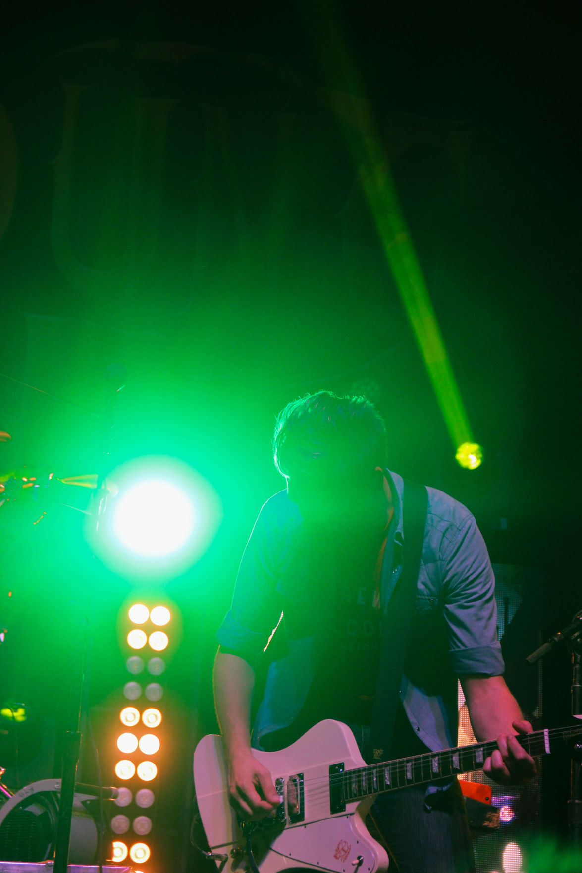 Eli Young Band rocks Georgia Theatre | Rbtv | redandblack.com