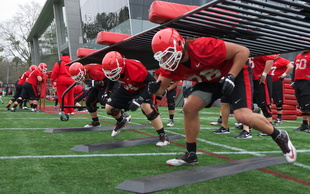Football Practice Officially Starts | Photo Galleries | redandblack.com