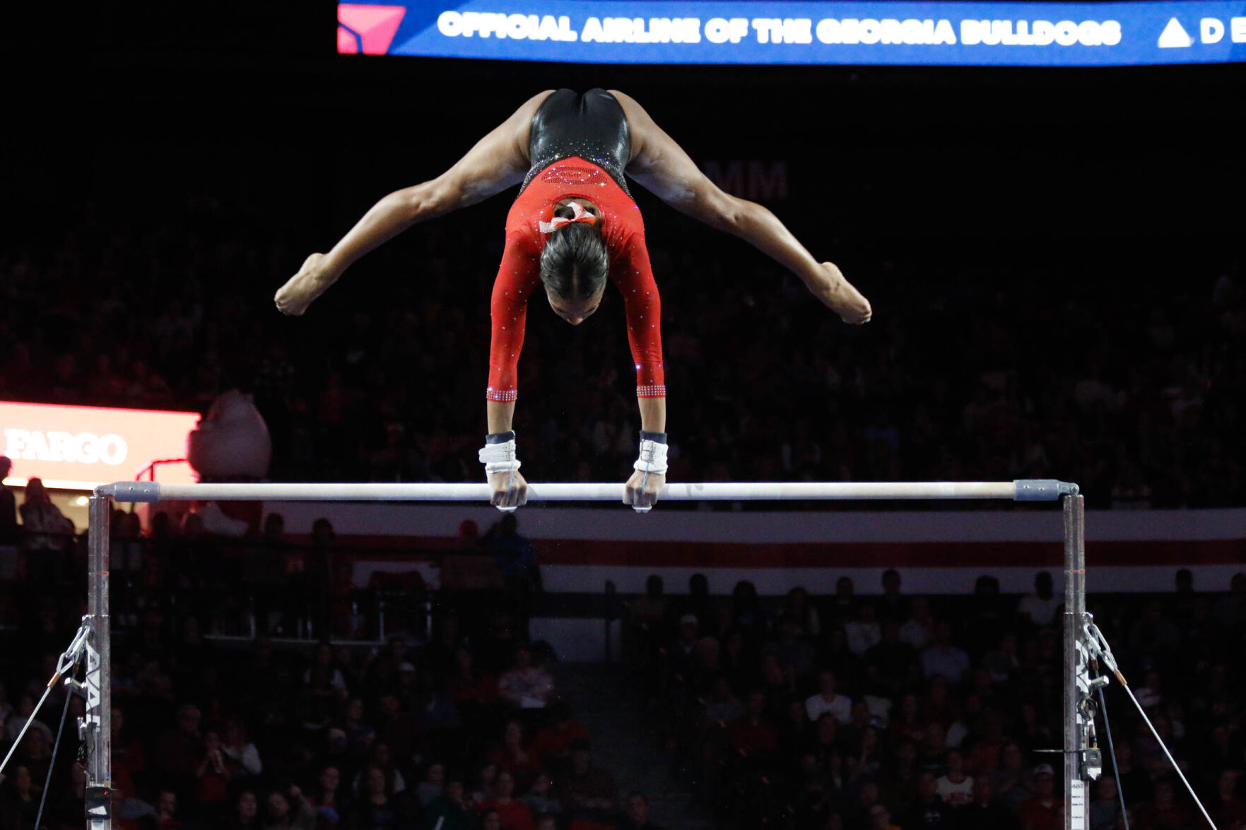 PHOTOS: Georgia gymnastics beats LSU | Multimedia | redandblack.com