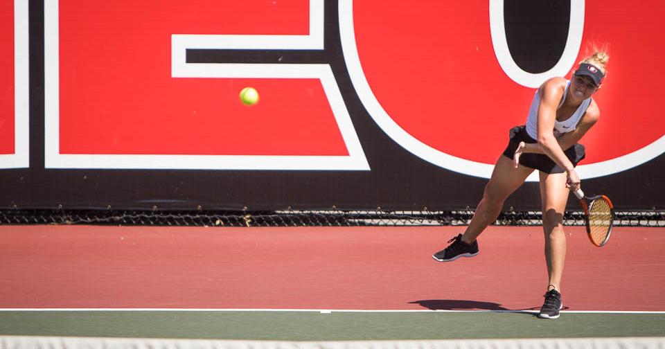 Elena Christofi and Morgan Coppoc advance in doubles consolation draw ...