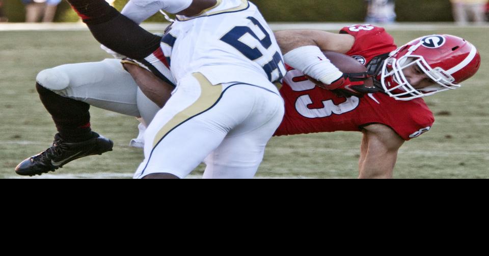 Freshman tight end Jackson Harris finding solace with Jeb Blazevich ...