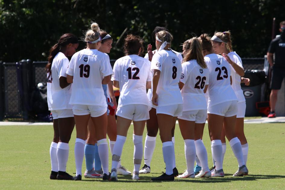 Georgia soccer prepares for unusual regular season finale against ...