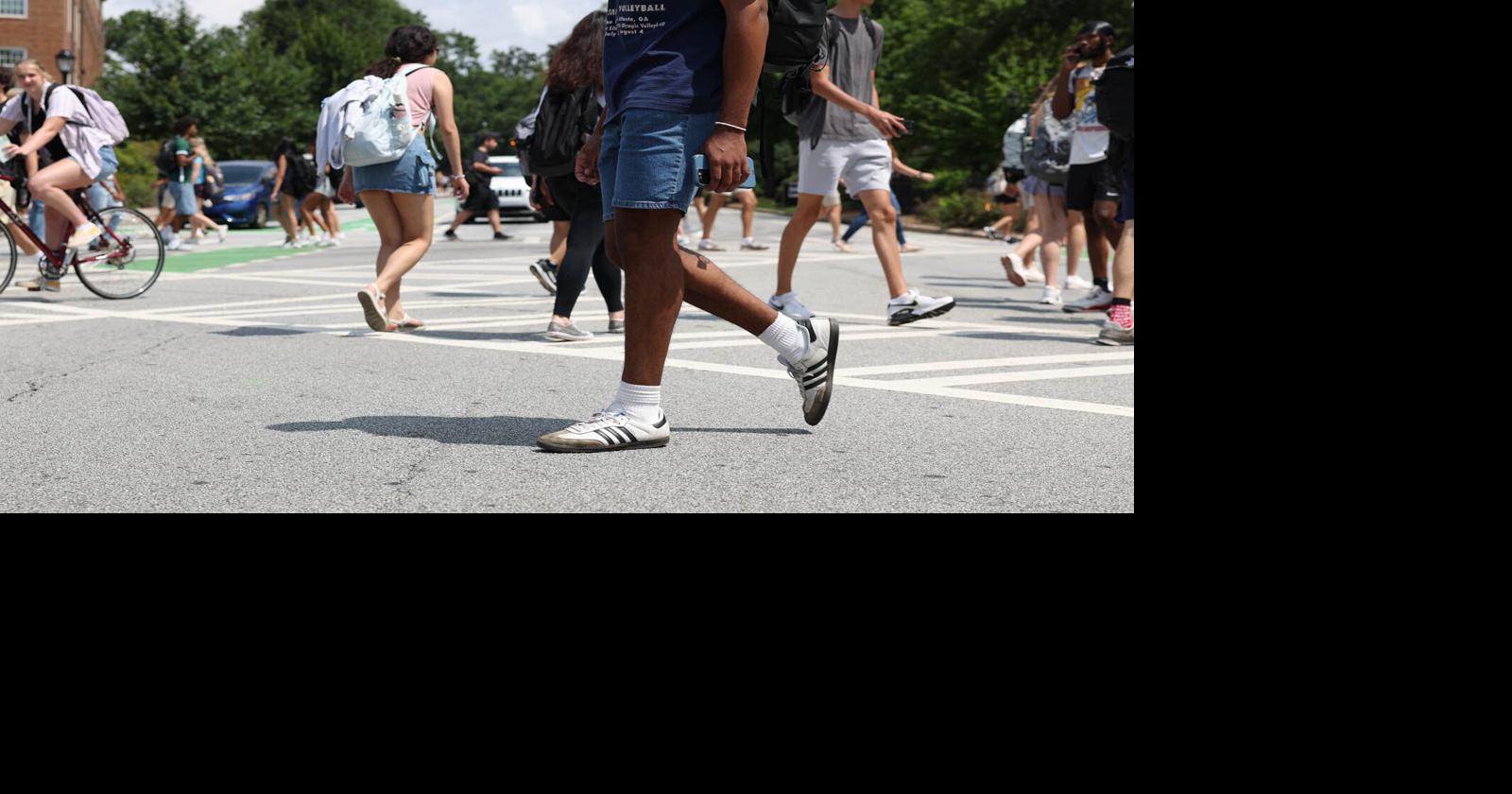 PHOTOS: First Week of Classes | Multimedia | redandblack.com