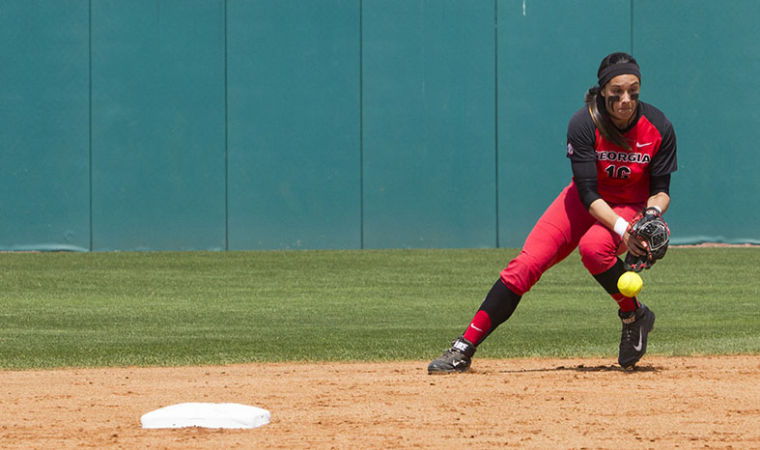 Georgia Softball versus South Carolina | Photo Galleries | redandblack.com
