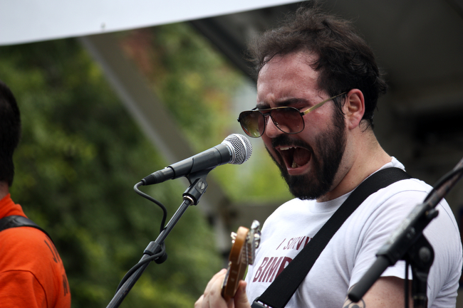Photo Gallery Lowdive And Showtime With Special Guest Darius Weems At Athfest 2012 Featured