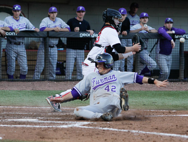 Georgia baseball versus Furman | Baseball | redandblack.com