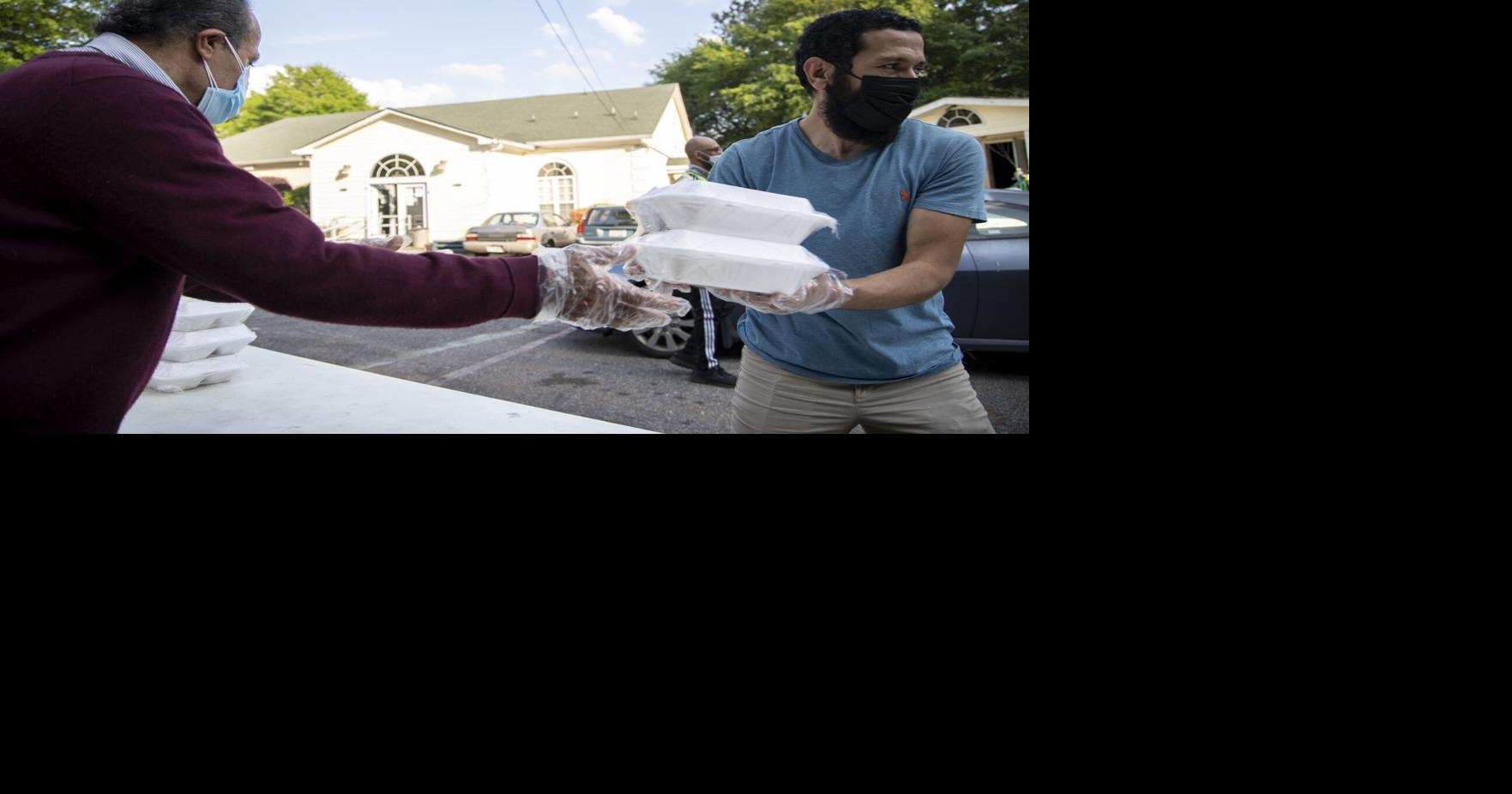 PHOTOS: Athens Al-Huda Islamic Center offers Iftar to fasting community ...