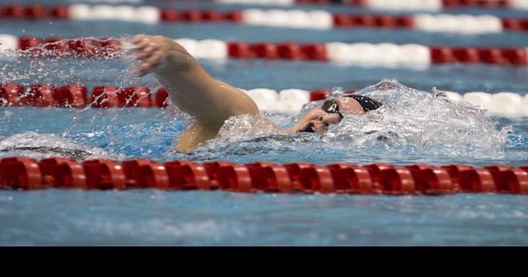 Brittany MacLean finishes fifth in the 400-meter freestyle final for ...