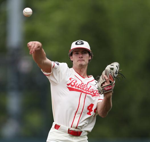 PHOTOS: Georgia baseball defeats Tennessee | Multimedia | redandblack.com