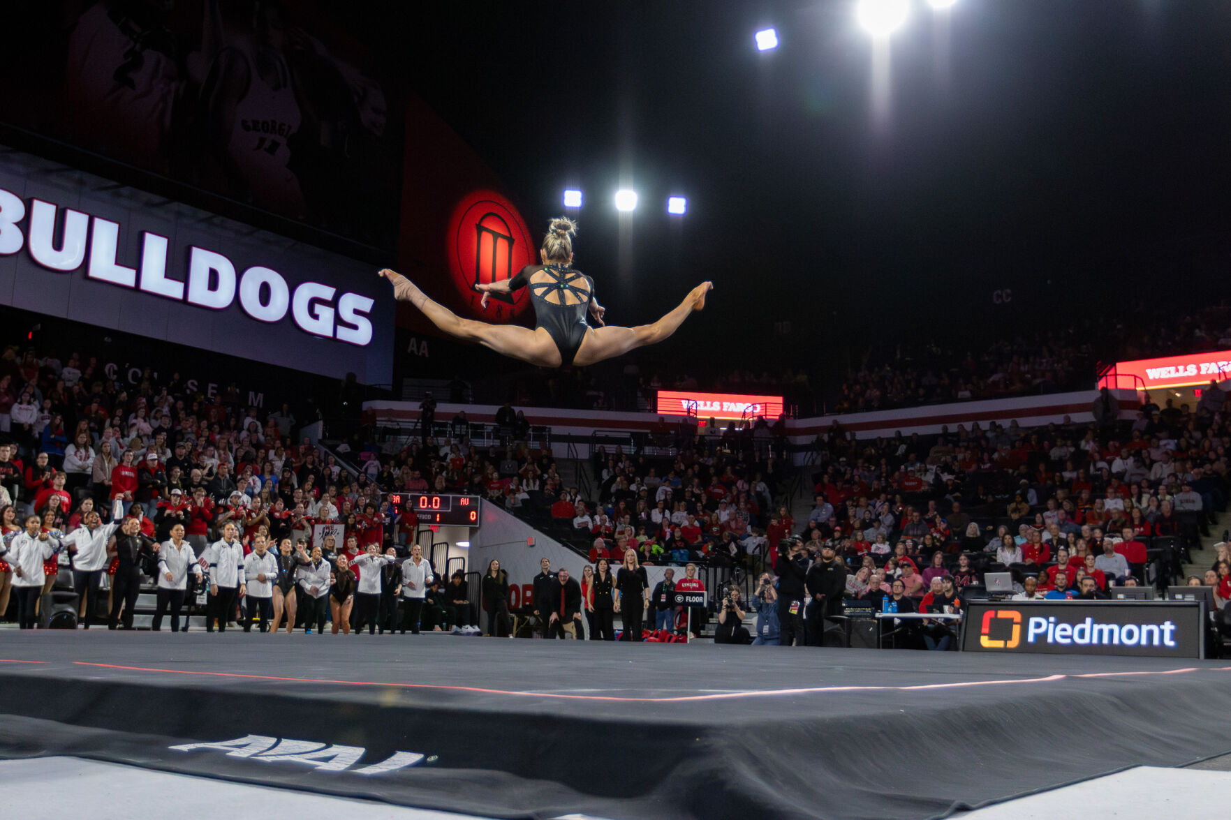 PHOTOS: UGA Gymnastics vs. Auburn | Multimedia | redandblack.com