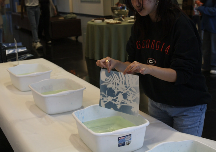 UGA students immerse themselves in art at Georgia Museum of Art event ...