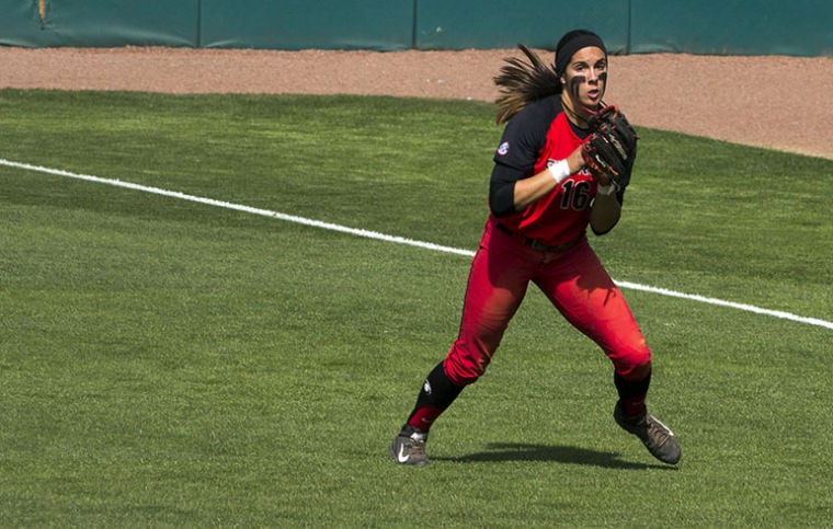 Georgia Softball versus South Carolina | Photo Galleries | redandblack.com