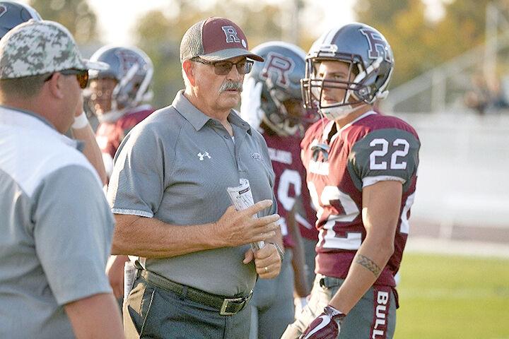 Maynard retiring as Bulldog football coach | Sports ...