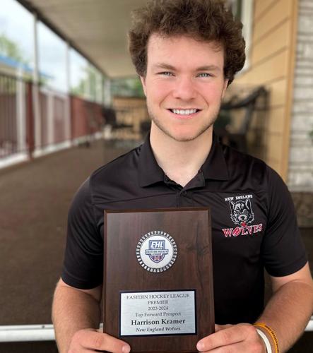 On New England’s ice, Redlands’ Kramer is a shooting star | Sports | redlandscommunitynews.com