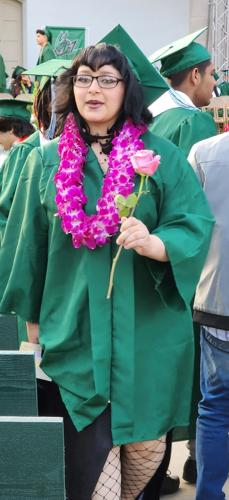 Orangewood Dragons graduate at Redlands Bowl | News ...