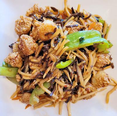 Legend 8 China in Calimesa offers a prodigious menu | Arts ...