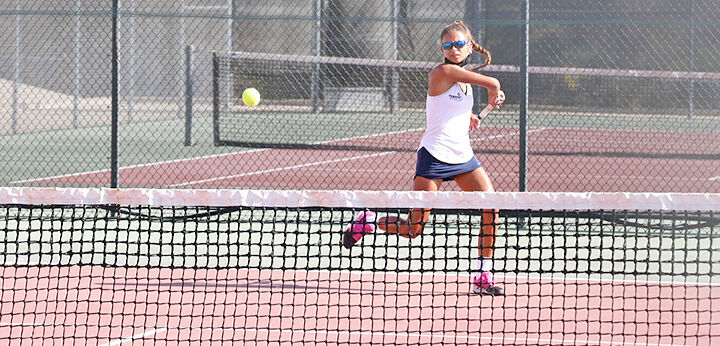 Redlands High girls dominates tennis finals | Sports ...