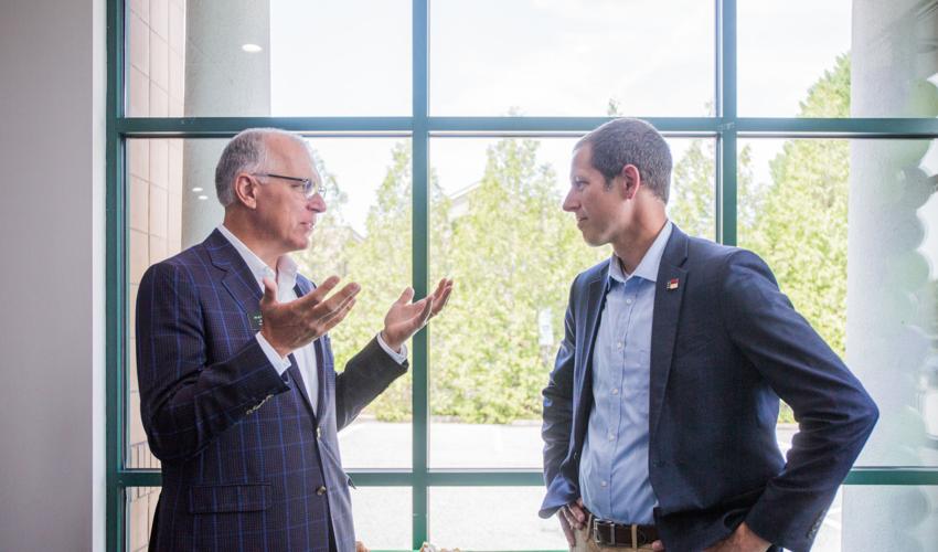 Greenville business community welcomes Metronet's storefront location ...