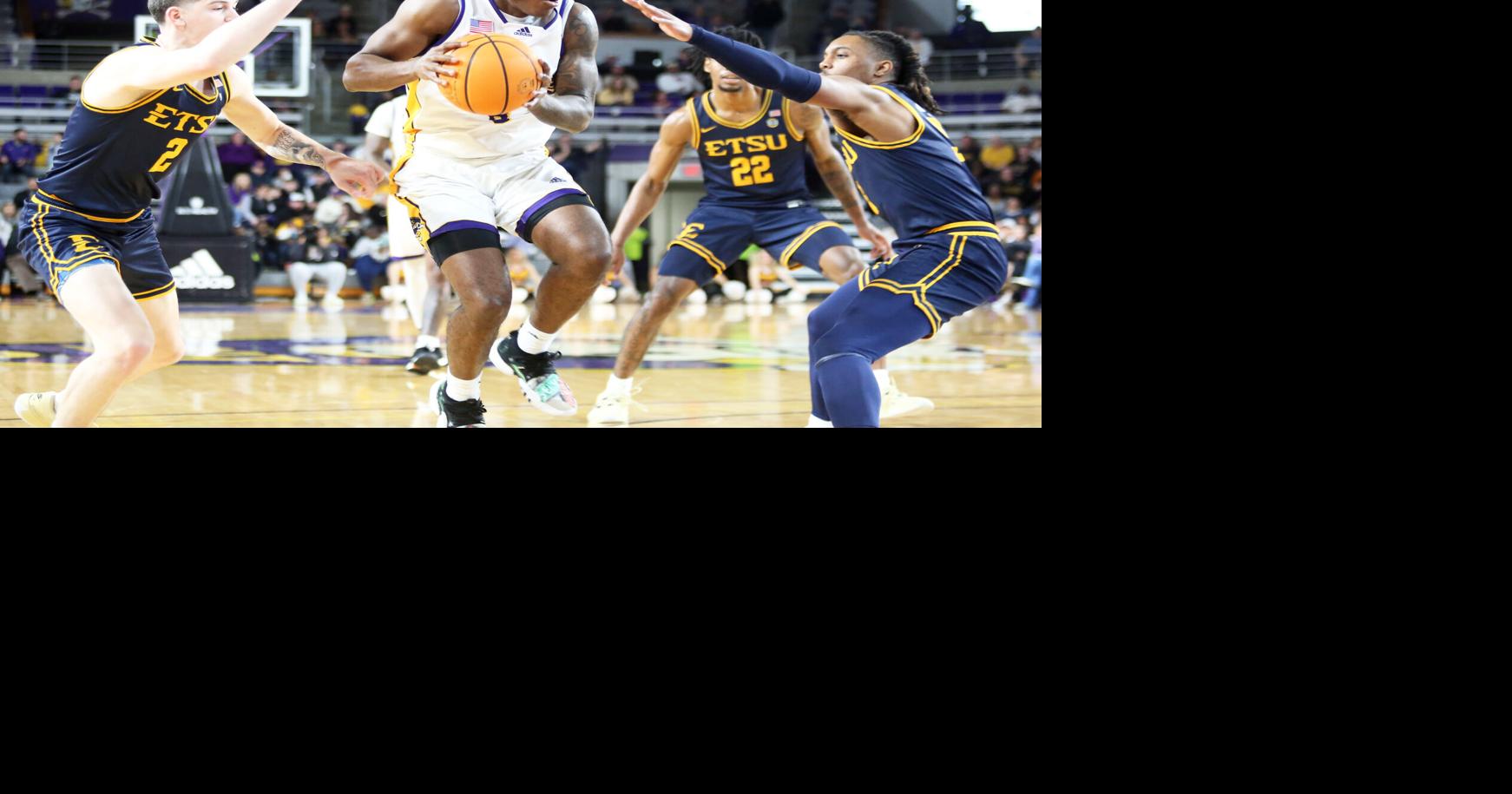 ECU men's basketball: Pirates drop road AAC opener to No. 17 FAU ...