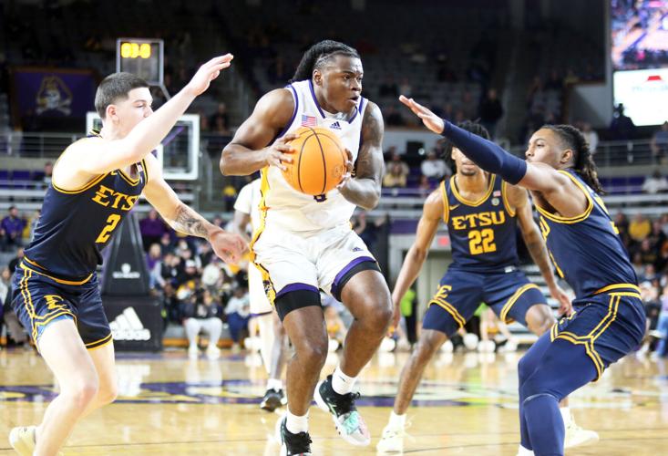 ECU men's basketball: Pirates drop final nonconference game to ETSU ...