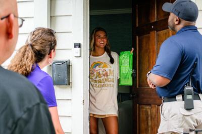 'Won't you be my neighbor?' Community leaders welcome ECU students with ...