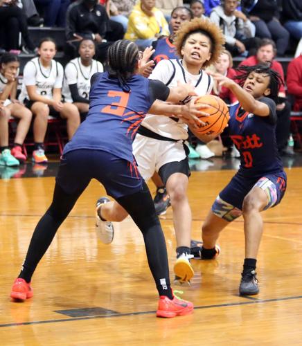South Central vs. North Pitt Basketball | Multimedia | reflector.com