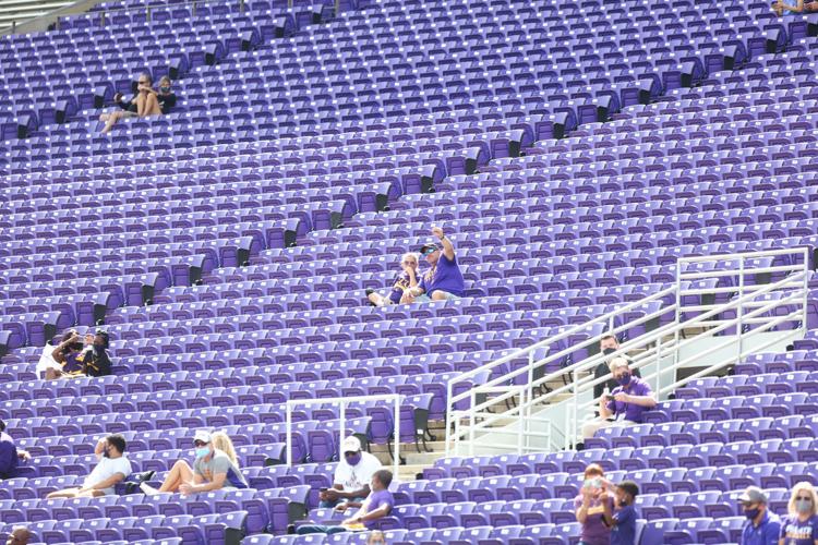 Photo gallery: ECU vs. UCF | | reflector.com