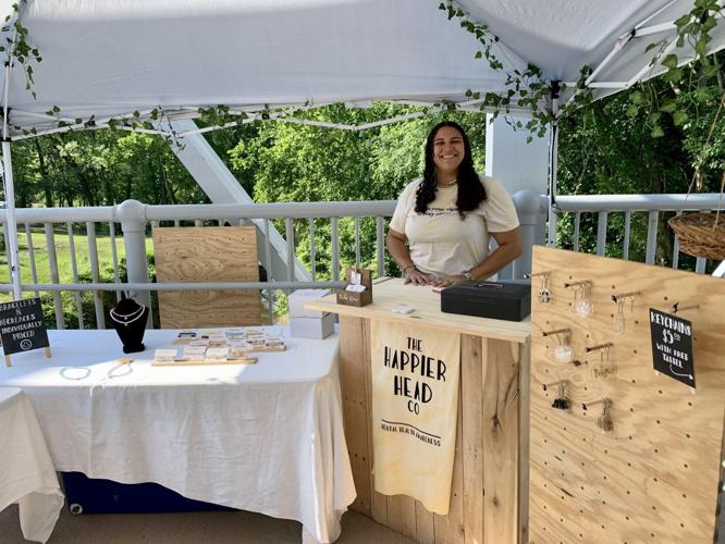 Vendors, customers see appeal at new Town Common Market, offer ideas ...