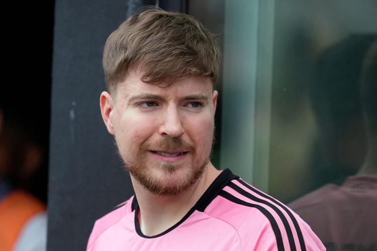 People, News & Notes: MrBeast first to reach 500M subscribers on ...