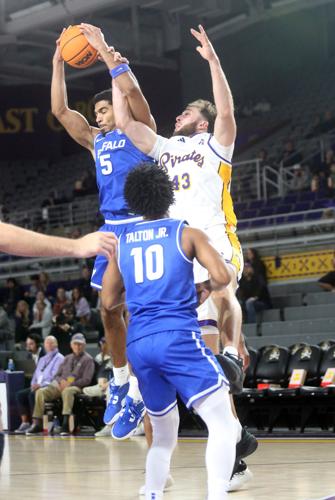 ECU basketball: Riley's career day leads 21-point comeback over Buffalo ...