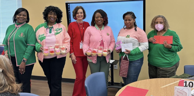 Chi Iota Omega Chapter of Alpha Kappa Alpha Sorority, Inc. Spreads Love ...