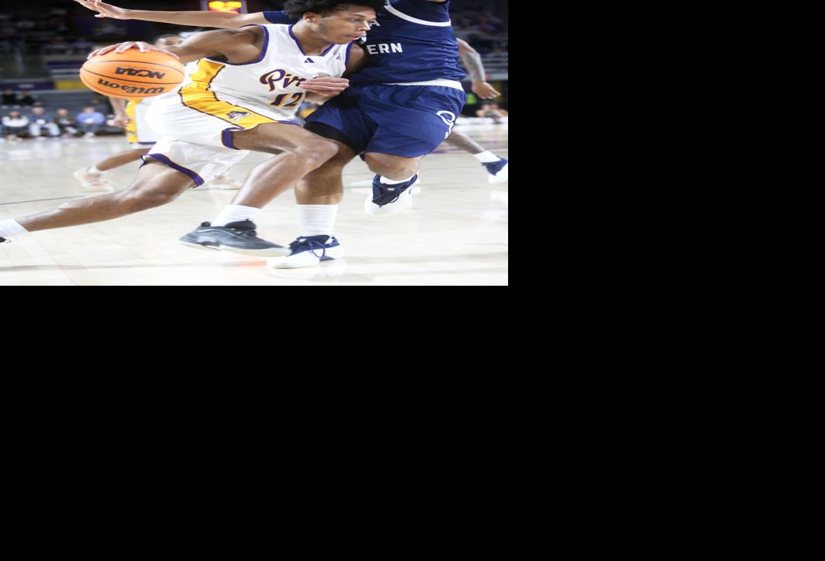 ECU men's basketball: Riley powers Pirates past Georgia Southern, 92-89 ...