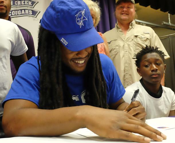 Williams, Rogers sign letters of intent | Sports | reflector.com