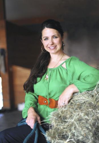 Going green: Rachael Tyre shines in emerald | Feature Story | reflector.com