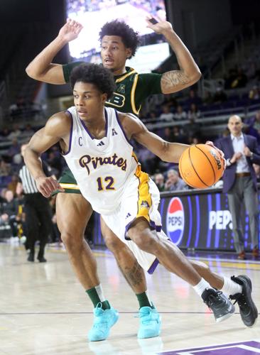 ECU vs. UAB Basketball | Photo Galleries | reflector.com